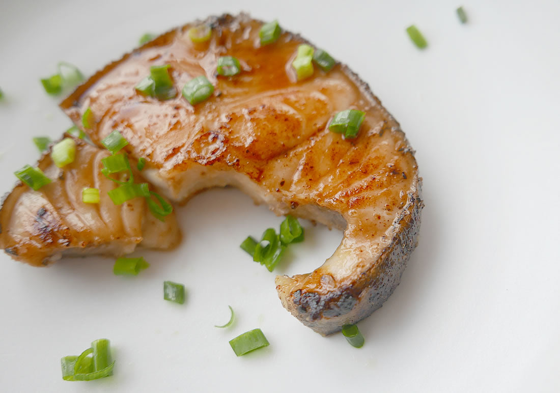 日本 西京味增风黑鳕鱼 Black cod with miso FROZEN GINDARA SAIKYO ZUKE – ClapSquare